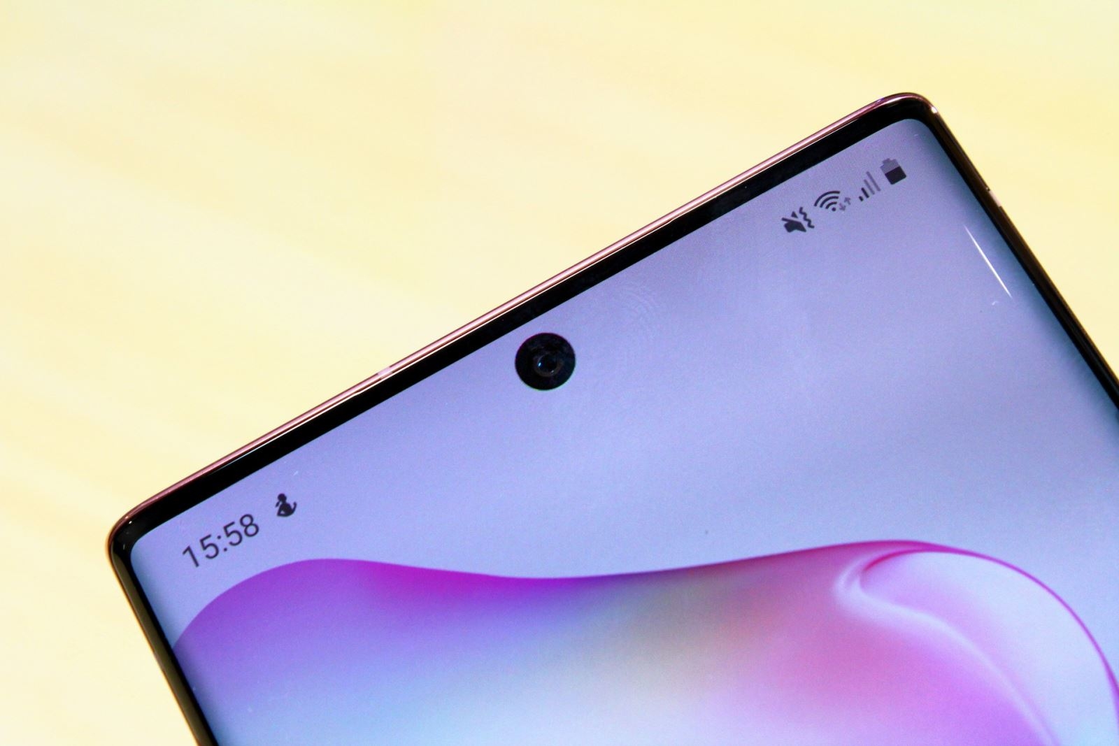 Tìm hiểu thiết kế hoàn toàn mới trên Samsung Galaxy Note 10