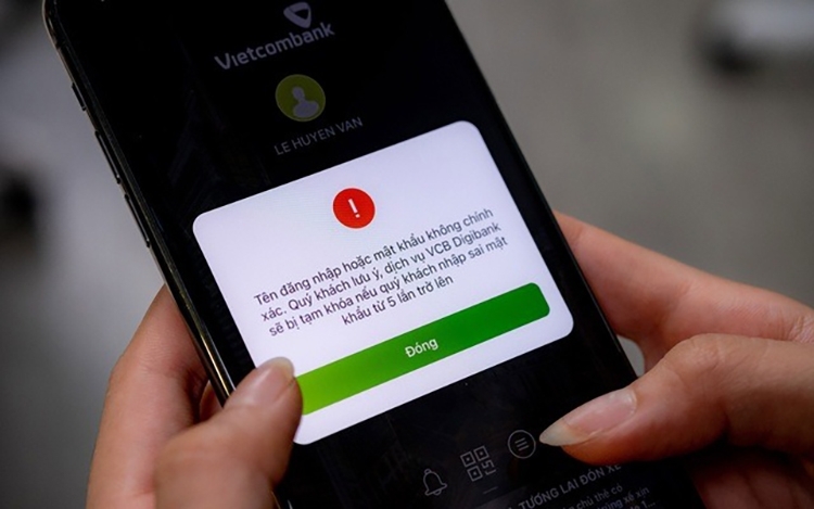Cách đăng nhập app Vietcombank trên thiết bị mới khi đổi điện thoại