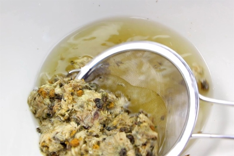 3 cách nấu sâm bông cúc thanh mát, giải nhiệt hiệu quả, đơn giản