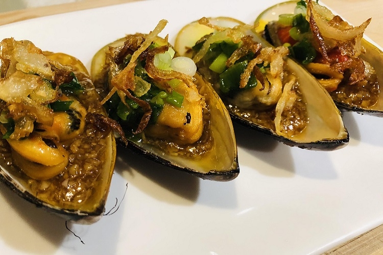 Chem chép nướng mỡ hành bằng nồi chiên không dầu ngon bất bại