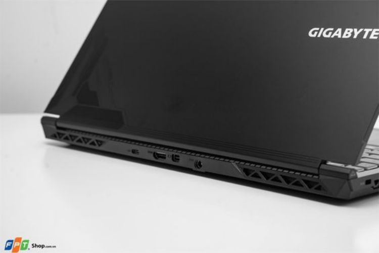 Đánh giá Gigabyte G5 MF5 chi tiết từ thiết kế đến hiệu năng chơi game