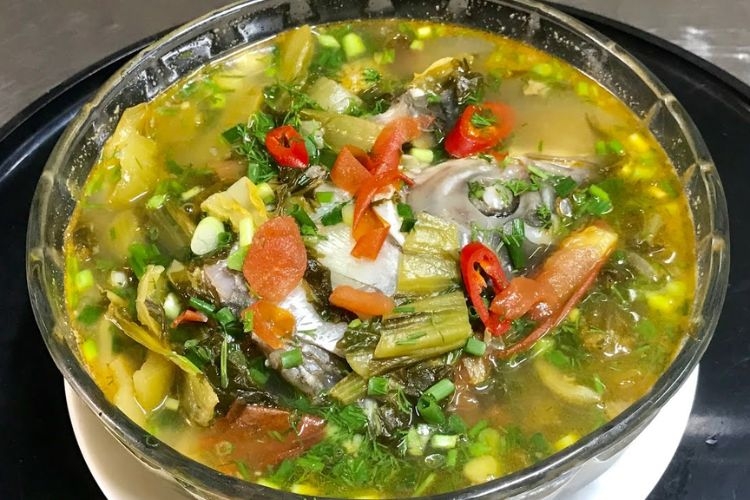 Cách làm đầu cá nấu dưa chua thơm ngon đúng điệu, đậm đà hấp dẫn