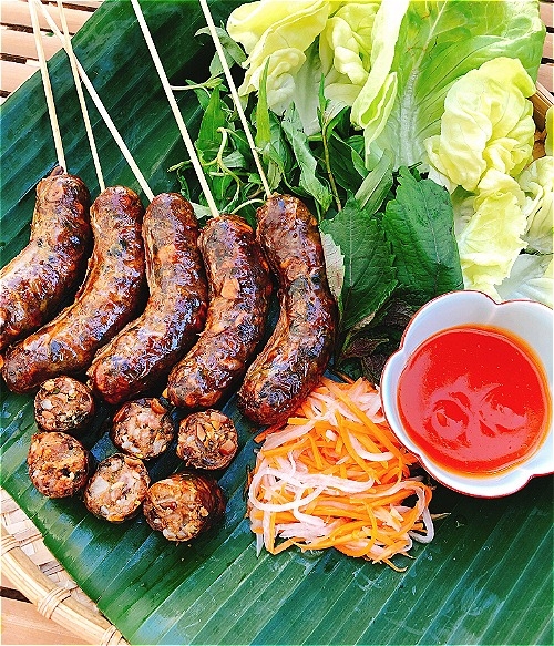 Bí quyết làm dồi sụn nướng giòn ngon, đậm vị tại nhà đơn giản ai cũng ...