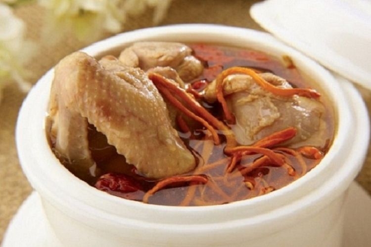 Gà hầm đông trùng hạ thảo - Món ăn bổ dưỡng và tốt cho sức khỏe