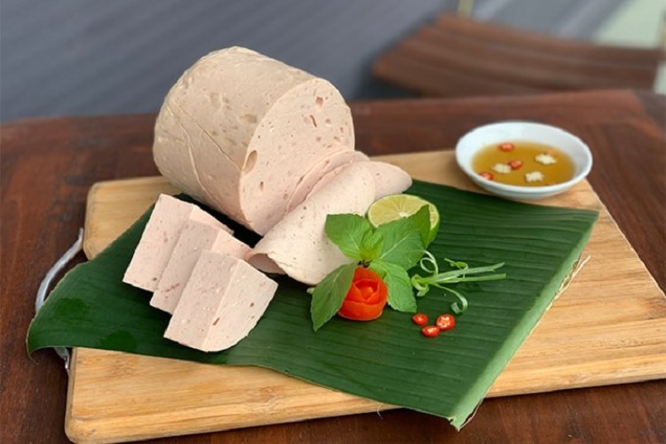 Giò lụa bao nhiêu calo? Ăn giò lụa như nào để không bị tăng cân?