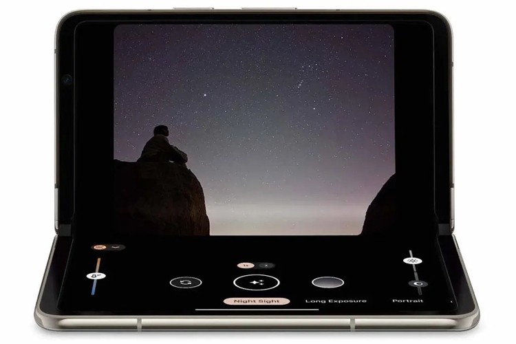 Google Pixel Flip có thể làm tốt hơn Motorola Razr ở những điểm nào?