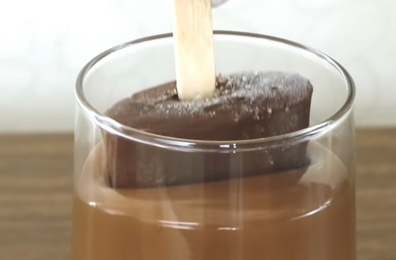 Mách bạn 2 cách làm kem socola vỏ giòn đơn giản, siêu ngon