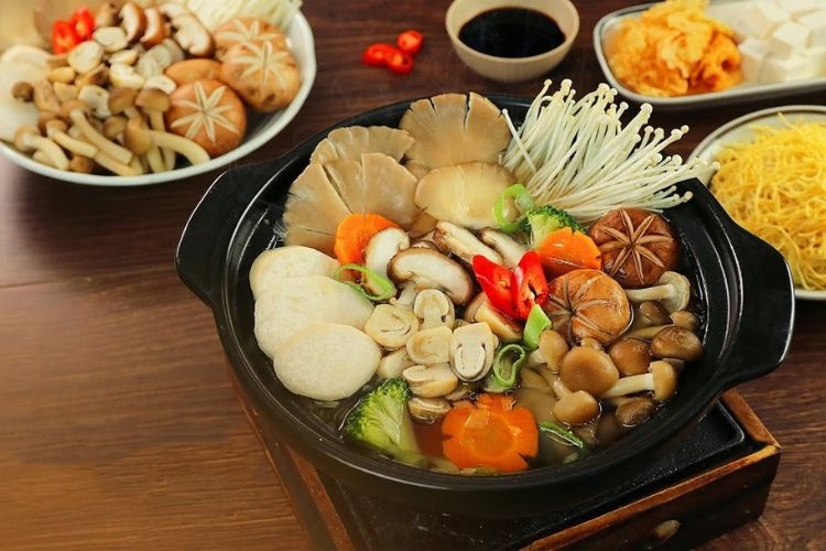 Lẩu chao hấp dẫn với công thức lẩu chay, lẩu hải sản, lẩu thập cẩm đậm ...