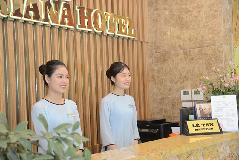 Lễ tân là gì? Toàn bộ kiến thức nghề lễ tân: công việc, kỹ năng