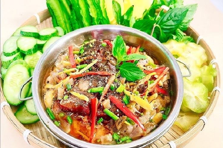 Mắm cá lóc chiên thơm ngon, chuẩn vị miền Tây cho bữa cơm ngày hè