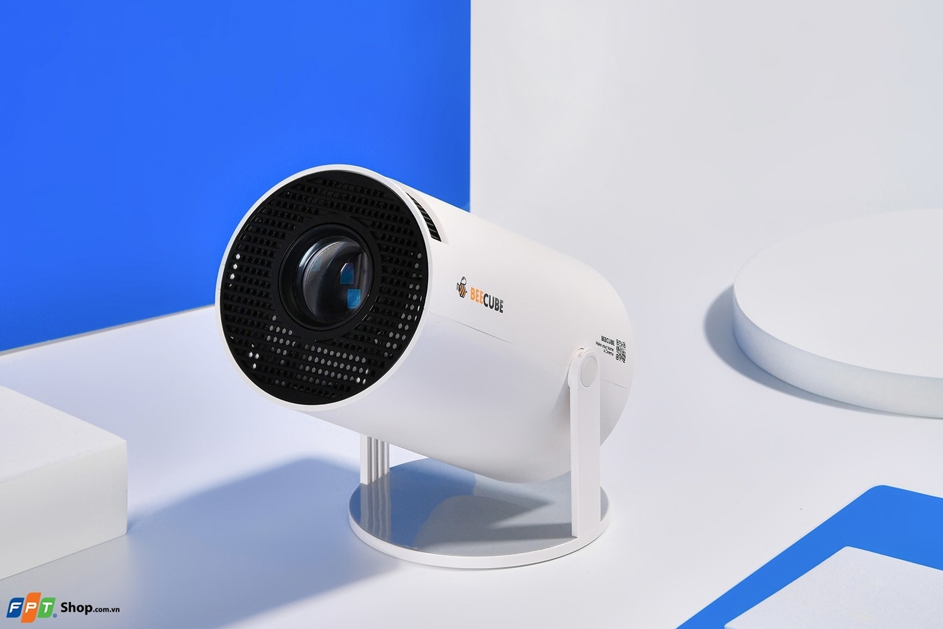 Sắm ngay TOP 3 máy chiếu mini nhỏ gọn đáng mua nhất 2024