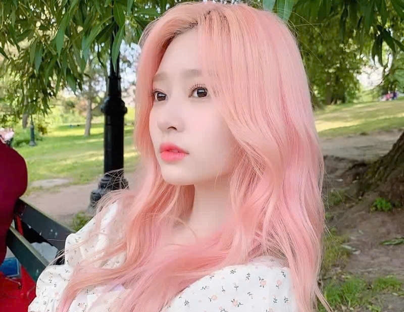 Gợi ý 10 kiểu tóc màu nâu hồng đào phù hợp với xu hướng 2024