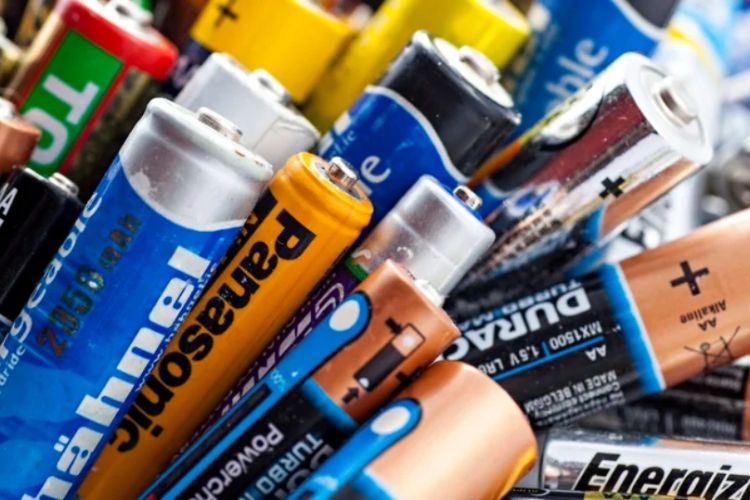 Pin Alkaline là gì? Nguyên lý hoạt động và lưu ý quan trọng khi sử dụng