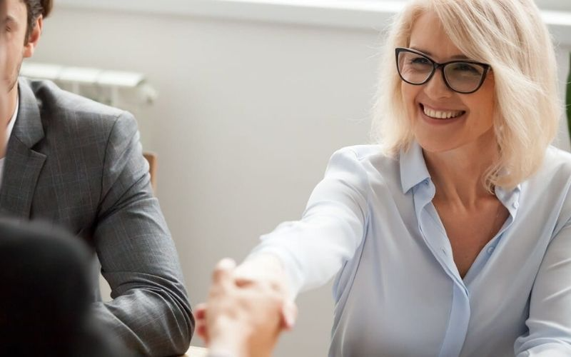 Senior Manager là gì? Tìm hiểu vai trò, công việc, kỹ năng cần có