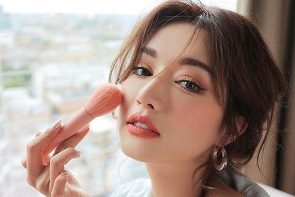 Sương sương là gì? Từ hot trend đến kiểu makeup của giới trẻ hiện đại