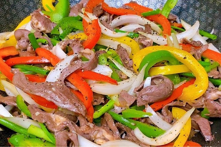 Tim cật xào gì ngon? Bật mí 3 món xào chuẩn vị và dễ làm